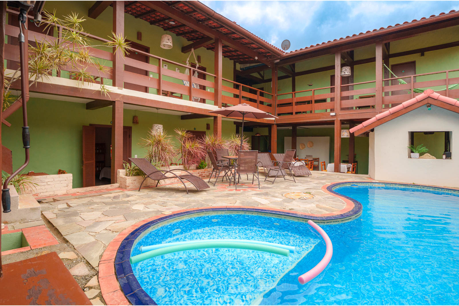Velinn Hotel Guarda Mor | Hotel Pé na Areia em São Sebastião