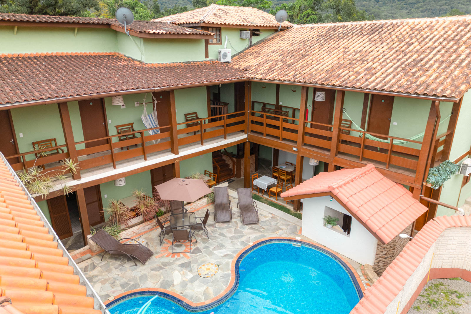 Velinn Hotel Guarda Mor | Hotel Pé na Areia em São Sebastião